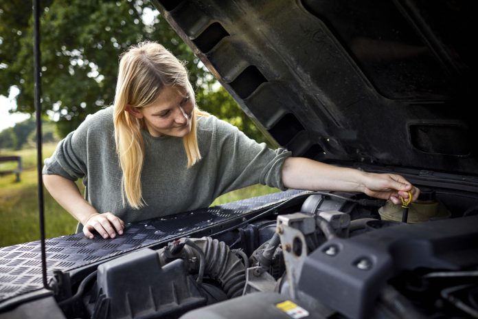 Easy Car Maintenance Tasks To Undertake Yourself - Mind Setters