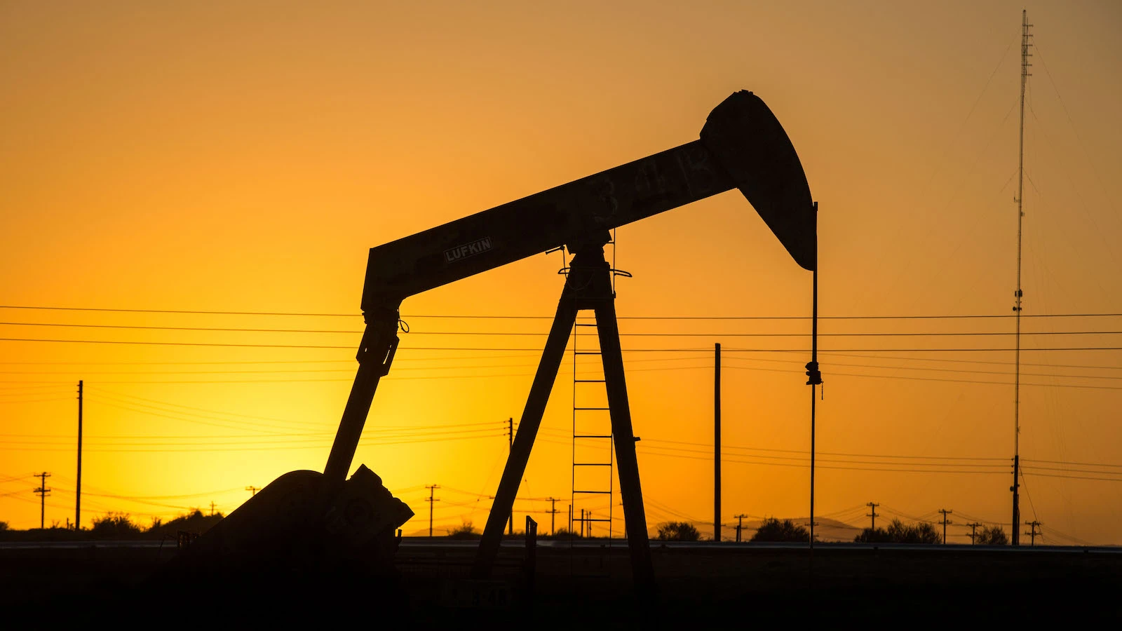Advantages And Downsides Of Using Oil Energy? | Mind Setters