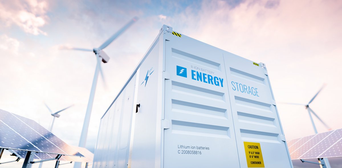 Energy Storage: Bridging the Gap in a Sustainable Future - Mind Setters